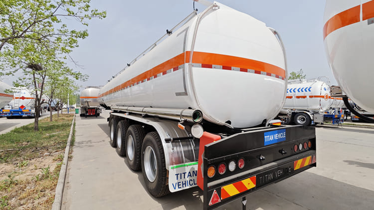 4 Axle Petrol Tanker Trailer for Sale in Saudi Arabia