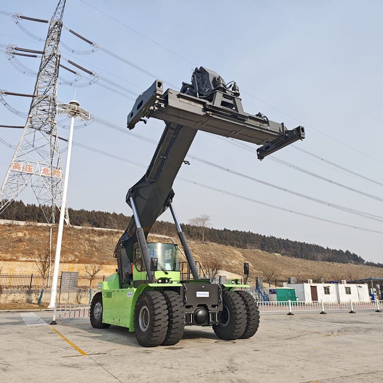 Container Handler Reach Stacker for Sale in Saudi Arabia